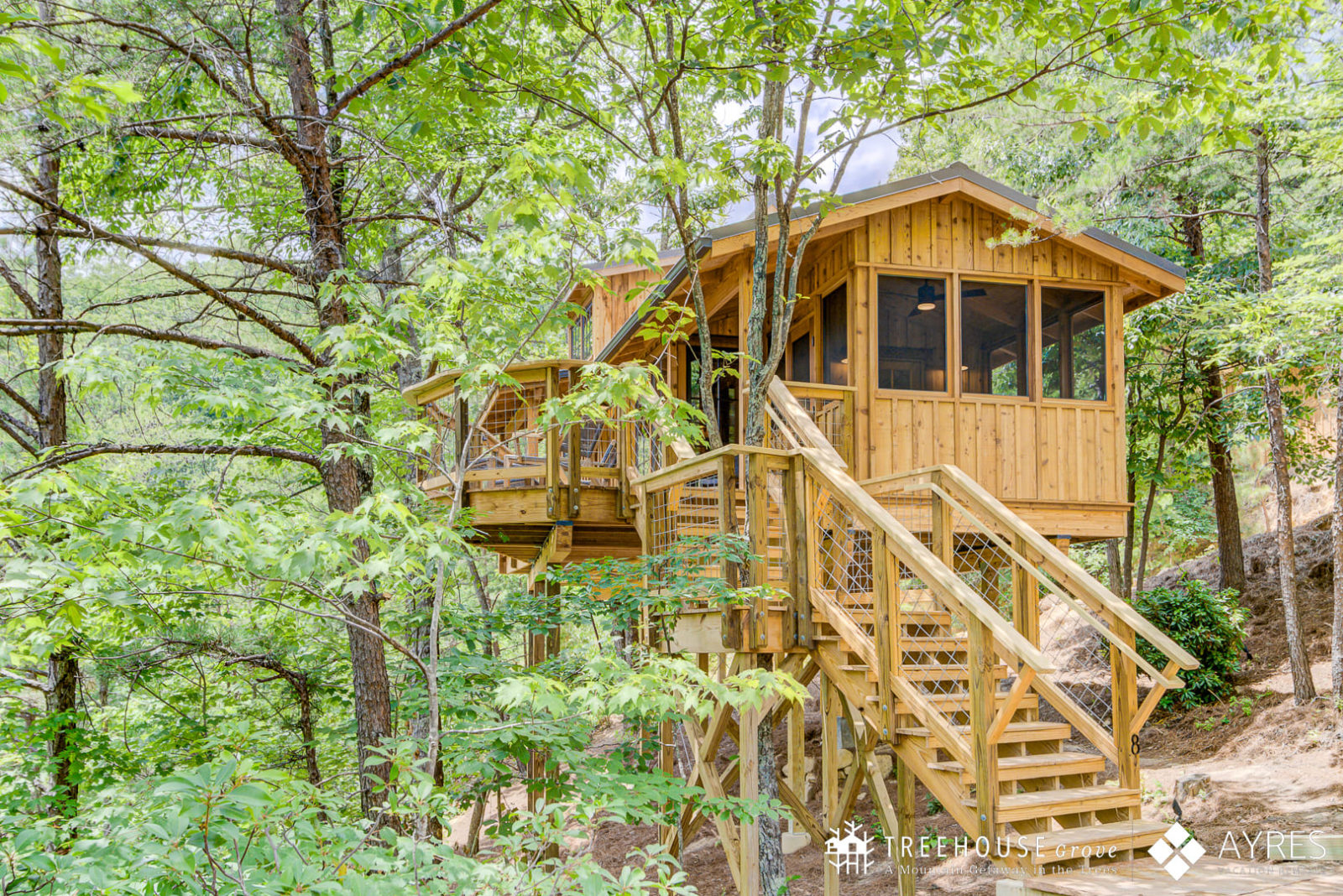 The Cottonwood - Treehouse Grove at Norton Creek | Gatlinburg, TN